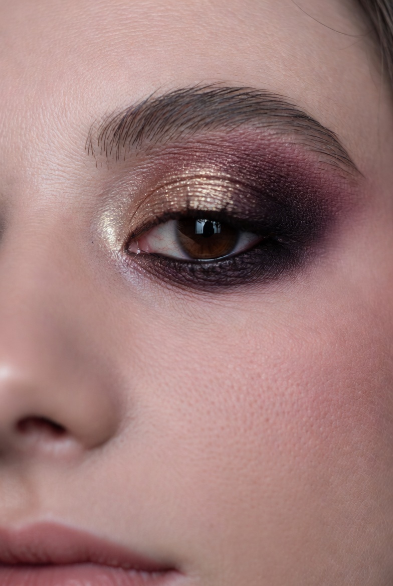 Step-by-Step Eye Makeup Tutorial for Dark Brown Eyes